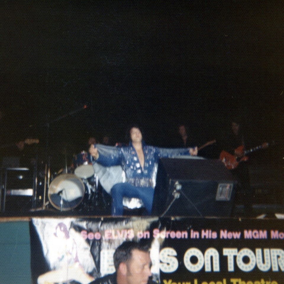 Elvis '72 Vintage Style Concert Stage Banner VERY RARE to promote movie ...