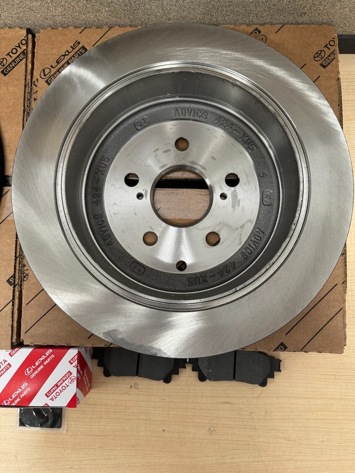 2014-2019 TOYOTA HIGHLANDER REAR GENUINE OEM BRAKE ROTORS AND TCMC ...