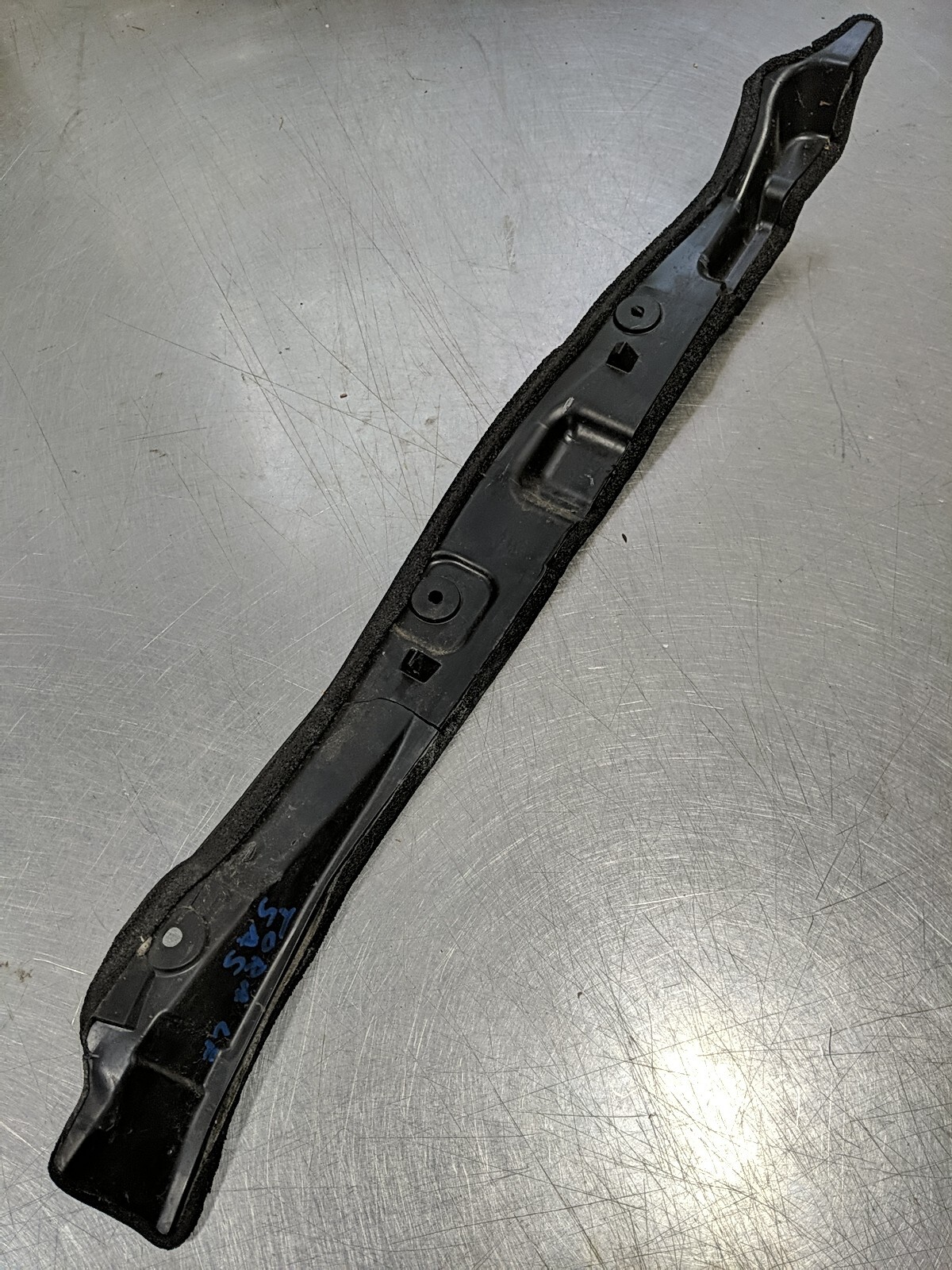 TOYOTA RAV4 HYBRID 2017 LEFT FRONT FENDER SPACER PROTECTOR DRIVER 53828 ...