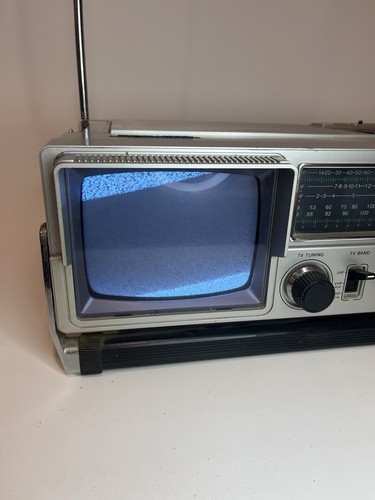 REALISTIC PORTAVISION TV. AM/FM CASSETTE -Read | eBay
