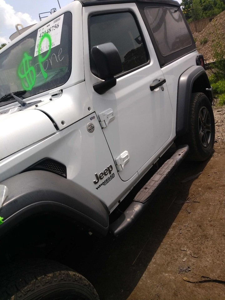 2018 Jeep Wrangler Right Rear Cargo Door OEM White 73K Miles NJ25-18582 ...