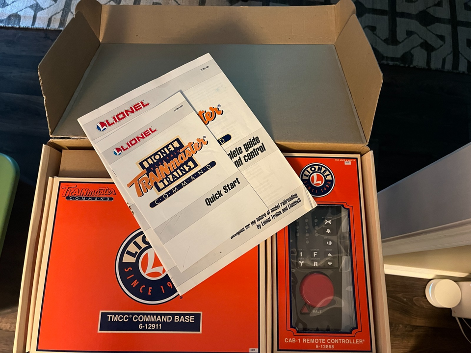 Lionel 6-12969 TrainMaster CAB1 Command Set Remote & Base w/ manuals ...