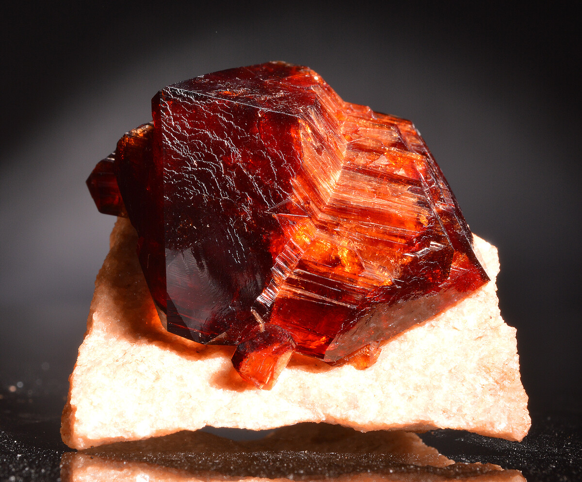 Arcanite crystals on matrix, brown cluster like garnet hessonite or ...