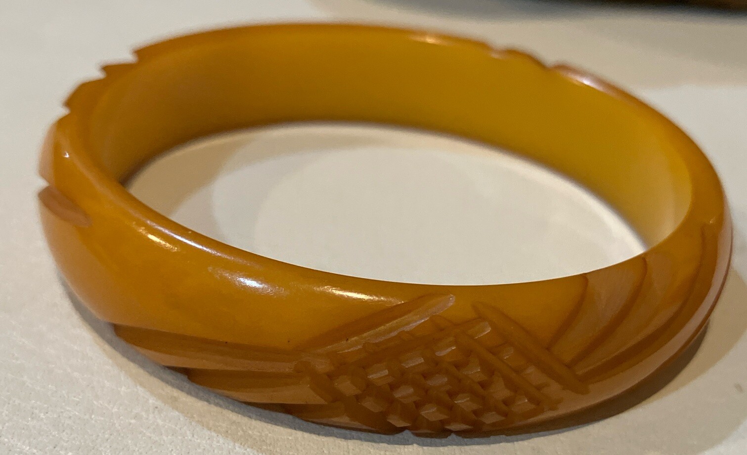 Vintage Carved Butterscotch Bakelite Bangle Bracelet… - Gem