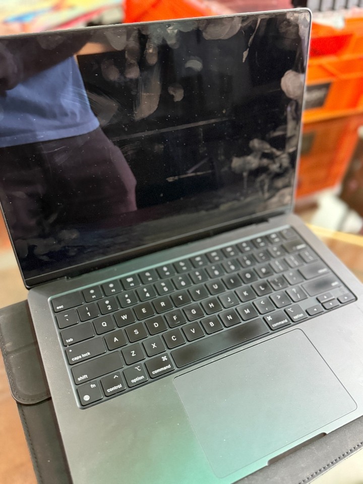 23 Apple MacBook Pro 14", M3 Pro, 18GB 1TB SSD - Needs Logic Board only ...