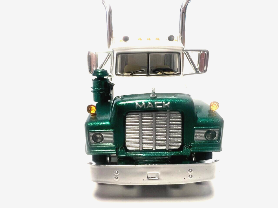 DCP FIRST GEAR 1/64 SCALE R MODEL MACK FLAT TOP SLEEPER, WHITE & GREEN ...