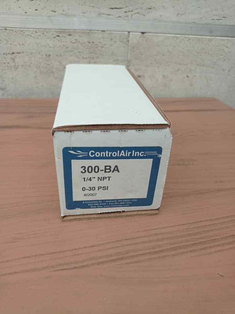 CONTROLAIR AIR/GAS REGULATOR TYPE 300-BA RANGE 0-30 PSI 1/4" NPT-F *NIB* | eBay