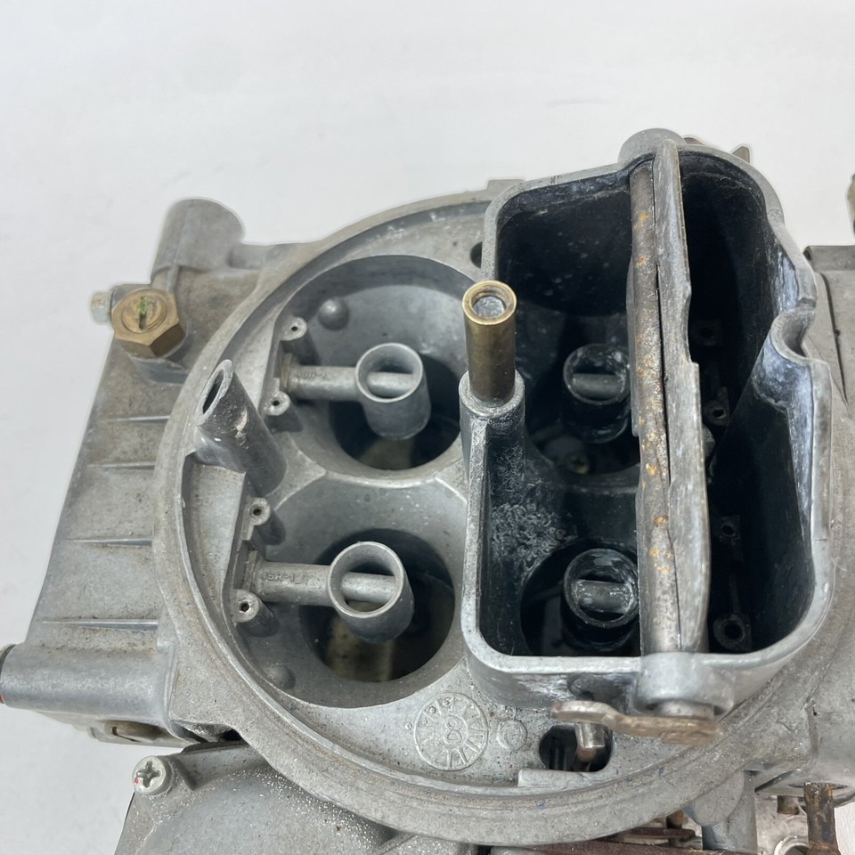 Holley 600CFM 80457-2 Carburetor 4 Barrel W/Manual Choke Untested Parts ...