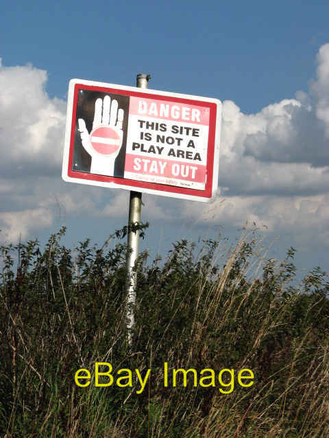 Gravel Pit Sign