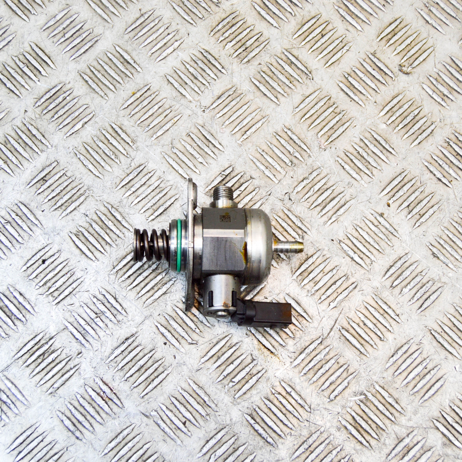 PORSCHE 911 991 High Pressure Fuel Pump 9A211031500 3.0 Petrol 309kw ...