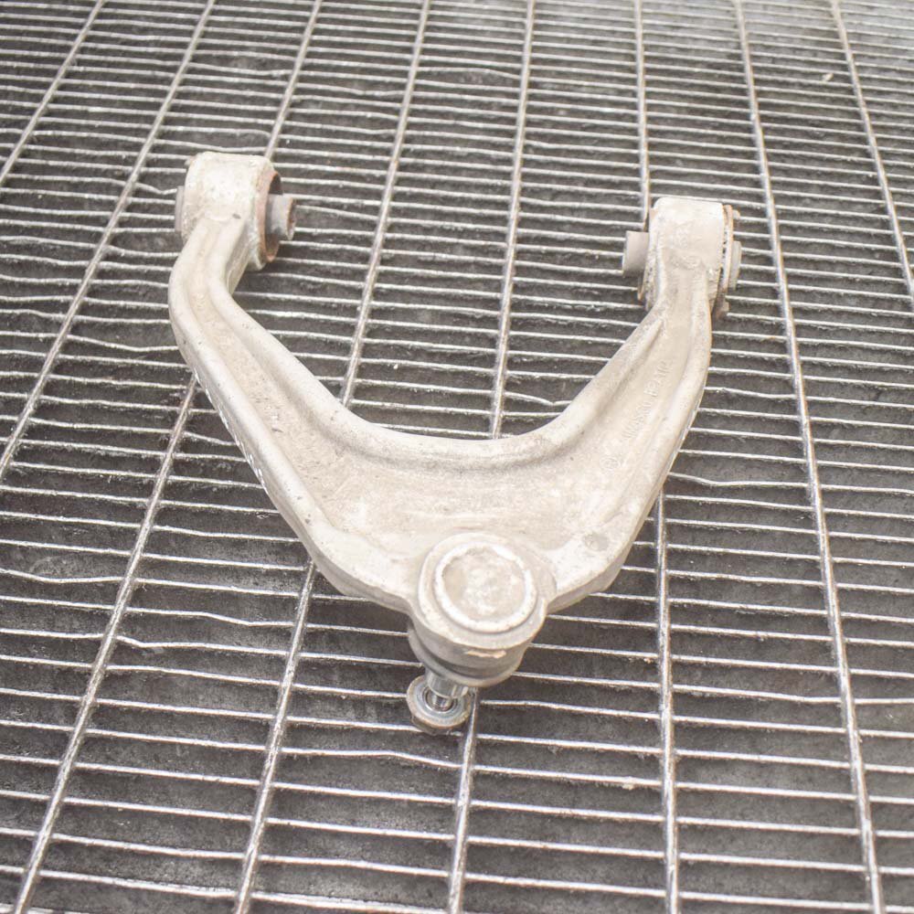 MASERATI QUATTROPORTE M156 Oscillante Anteriore Superiore Destro ...