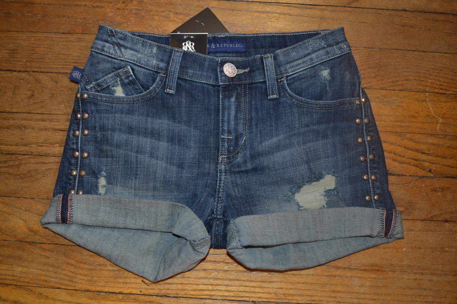 Rock & Republic Jean Shorts Bumper Short Accent Metal Studs down side ...