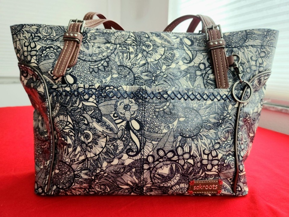 Sakroots Gray Artist Circle "Spirit Desert" Poly Coated Canvas Purse ...