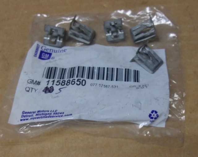 Genuine GM Upper Center Pillar Trim Retainer Clip 11588650 for sale ...