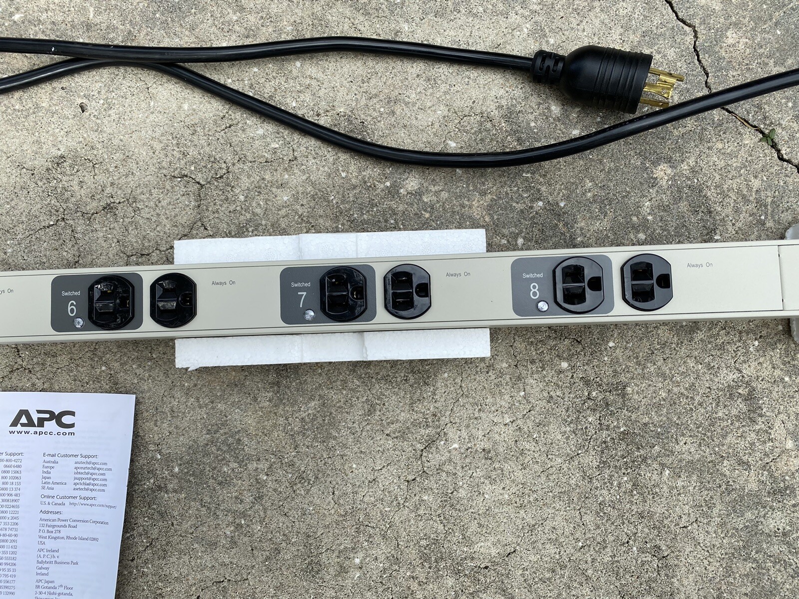 APC Ap9221 MASTERSWITCH Power Strip Surge Protector 110v 16a for sale ...