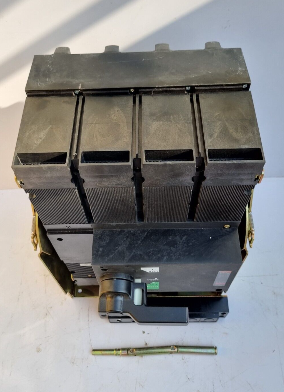 Merlin Gerin C1251 H Circuit Breaker Cat B 1250A 750V 8kV CNS4602A ...