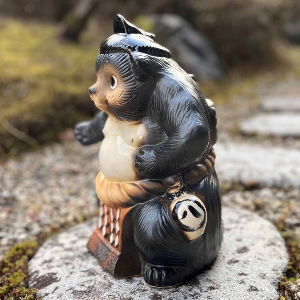 Shigaraki Ware Sumo Yokozuna Tanuki Raccoon Dog Pottery Figurine Japan ...