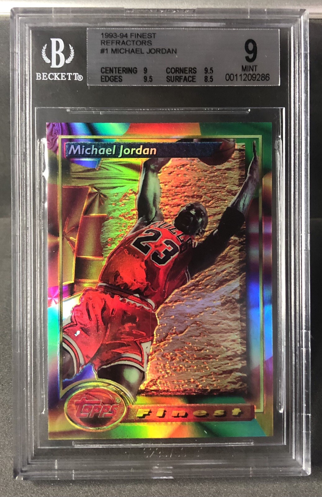 1993-94 FINEST REFRACTORS MICHAEL JORDAN #1. *BGS MINT 9. FIRST ...