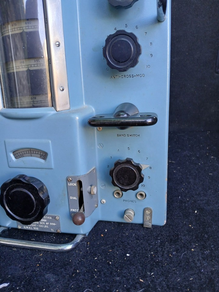 MURPHY B41 - VINTAGE VALVE RADIO 1950s Naval Communications Receiver ...