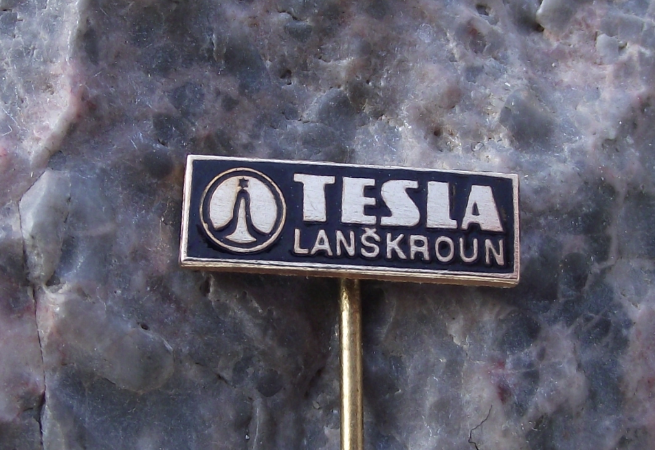 Vintage Tesla Lanskroun Sine Wave Logo Czech Radio Electronics Firm Pin ...