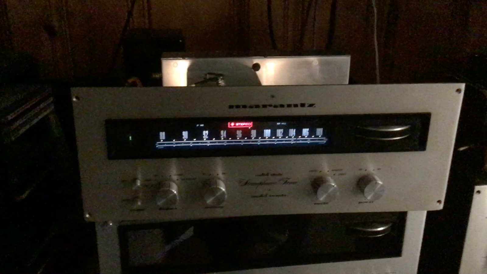 Marantz Model 20 - Vintage Hifi Audiophile Solid State Stereo FM Tuner ...