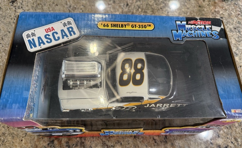Dale Jarrett #88 ‘66 Shelby Mustang GT-350 Muscle Machines 1:24 Scale ...