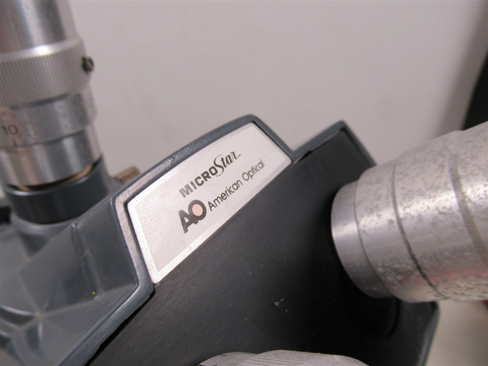 AO American Optical One-Ten MicroStar Trinocular Microscope w/ 5 ...