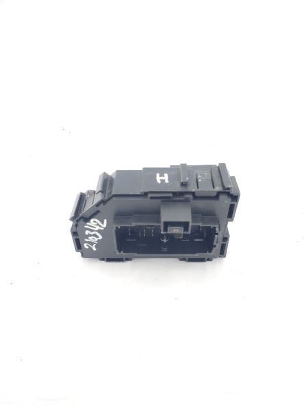2007-2014 CADILLAC ESCALADE UNDER DASH FUSE BOX JUNCTION BLOCK OEM ...