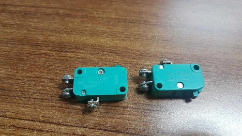 3x MICRO SWITCH MS25253-1 V3-1001 Switches Snap Action SPDT 10A 3.89N ...