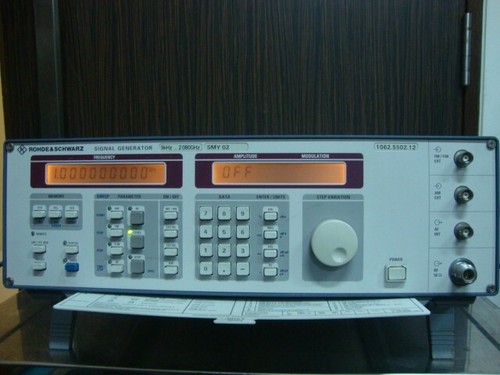 Rohde & Schwarz (R&S) SMY02 Signal Generator, 9KHz-2.080GHz | eBay