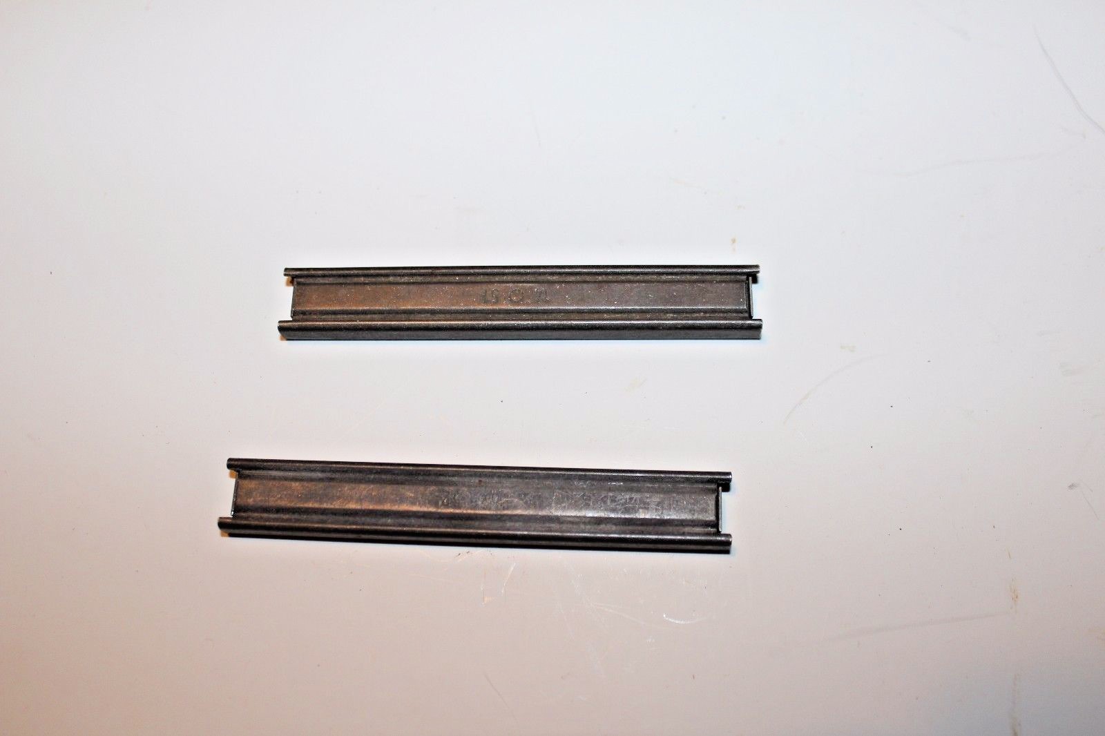 Lot of 2 9mm stripper clips holds 8 rounds #Y35 | eBay