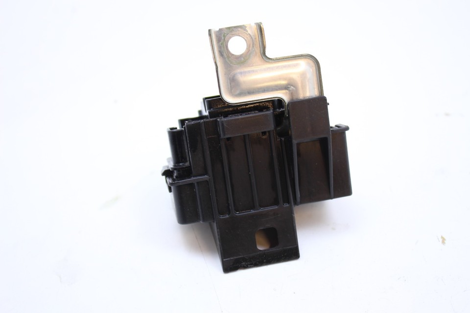 2004 - 2009 Toyota PRIUS 12V Battery Positive Fuse Link Terminal OEM | eBay