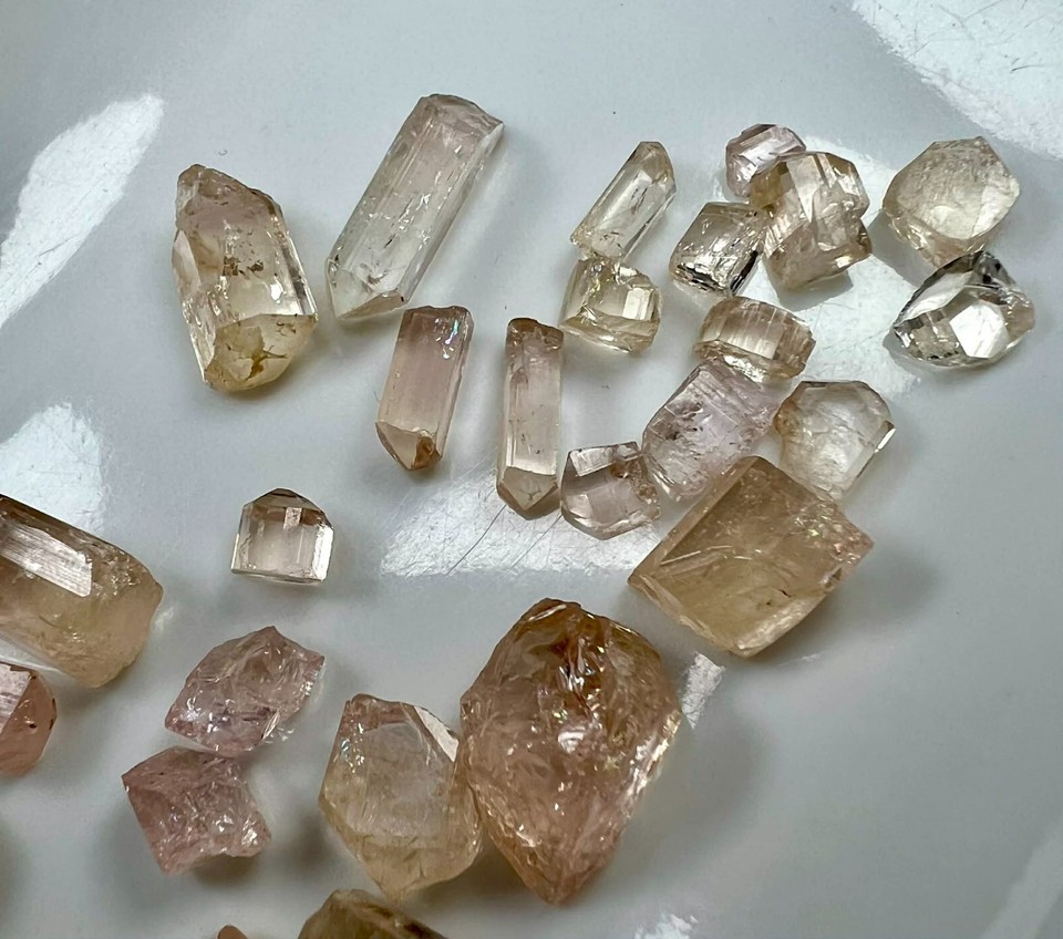 130 Carat Ultra Rare !!! Imperial Katlang Topaz Crystals Lot @PAK | eBay