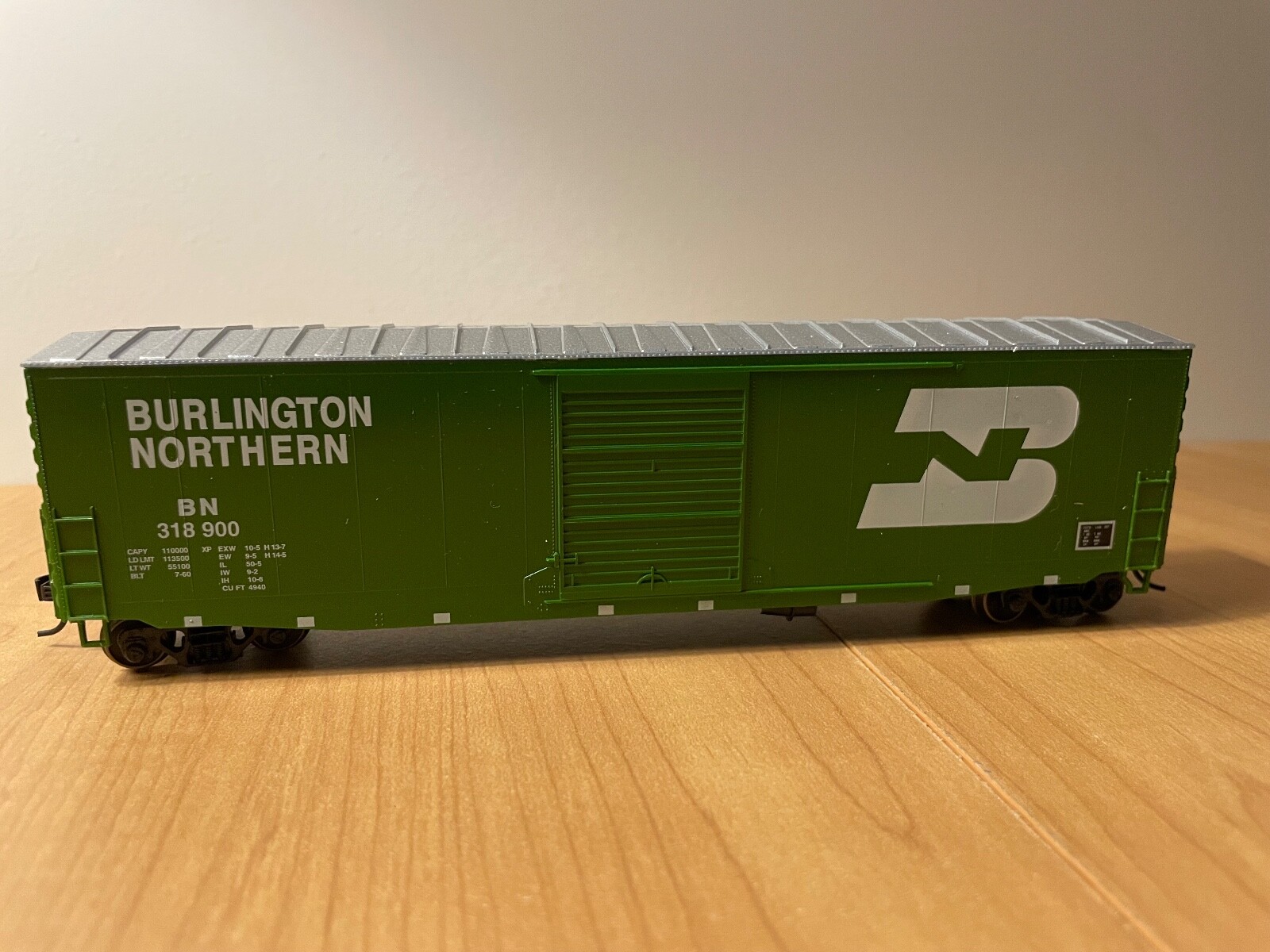 345 - Lot of 2 - HO Scale LBF Company Burlington Northern Box Cars ...