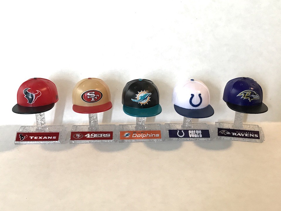2017 Series 2 NFL MAD LIDS 1" Collectible Mini Caps (Your Choice ...