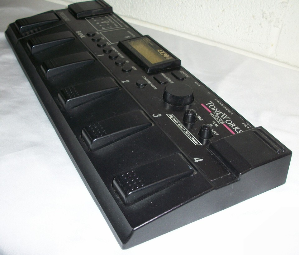 1990's Korg Toneworks AX30G Electric Guitar Multi Effects Pedal w ...