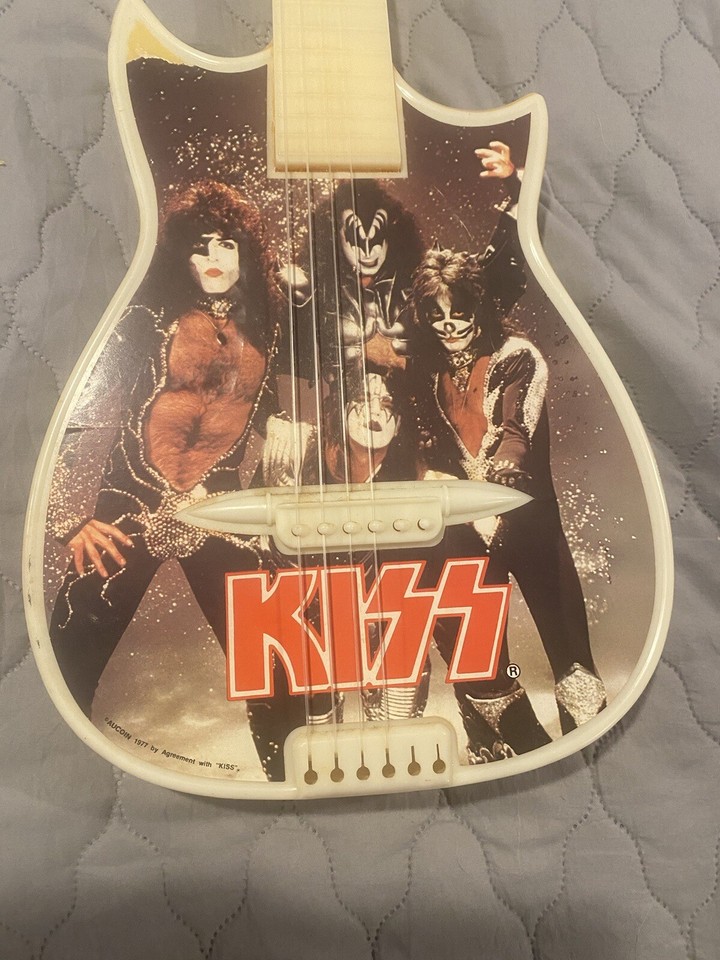 Kiss Toy Guitar Aucoin 1977 | eBay