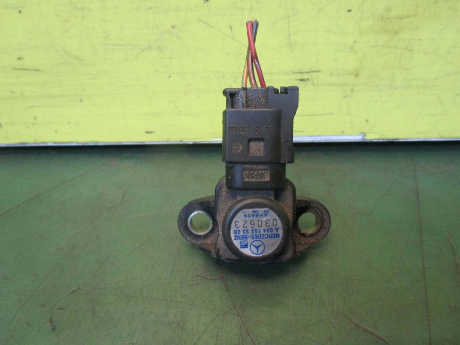 MERCEDES W203 C Class Intake Pressure Sensor 0041533328 A0041533328 for ...