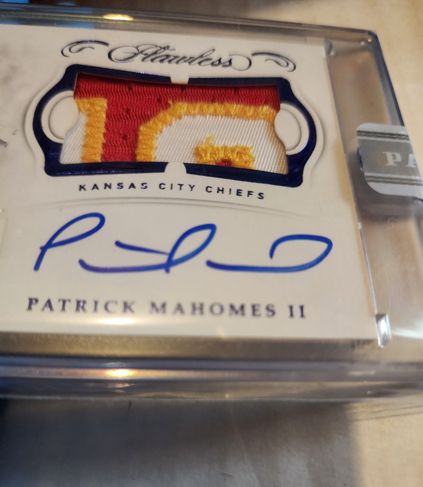 2018 Panini Flawless Patrick Mahomes II Auto 1/1 Sapphire Player Worn ...