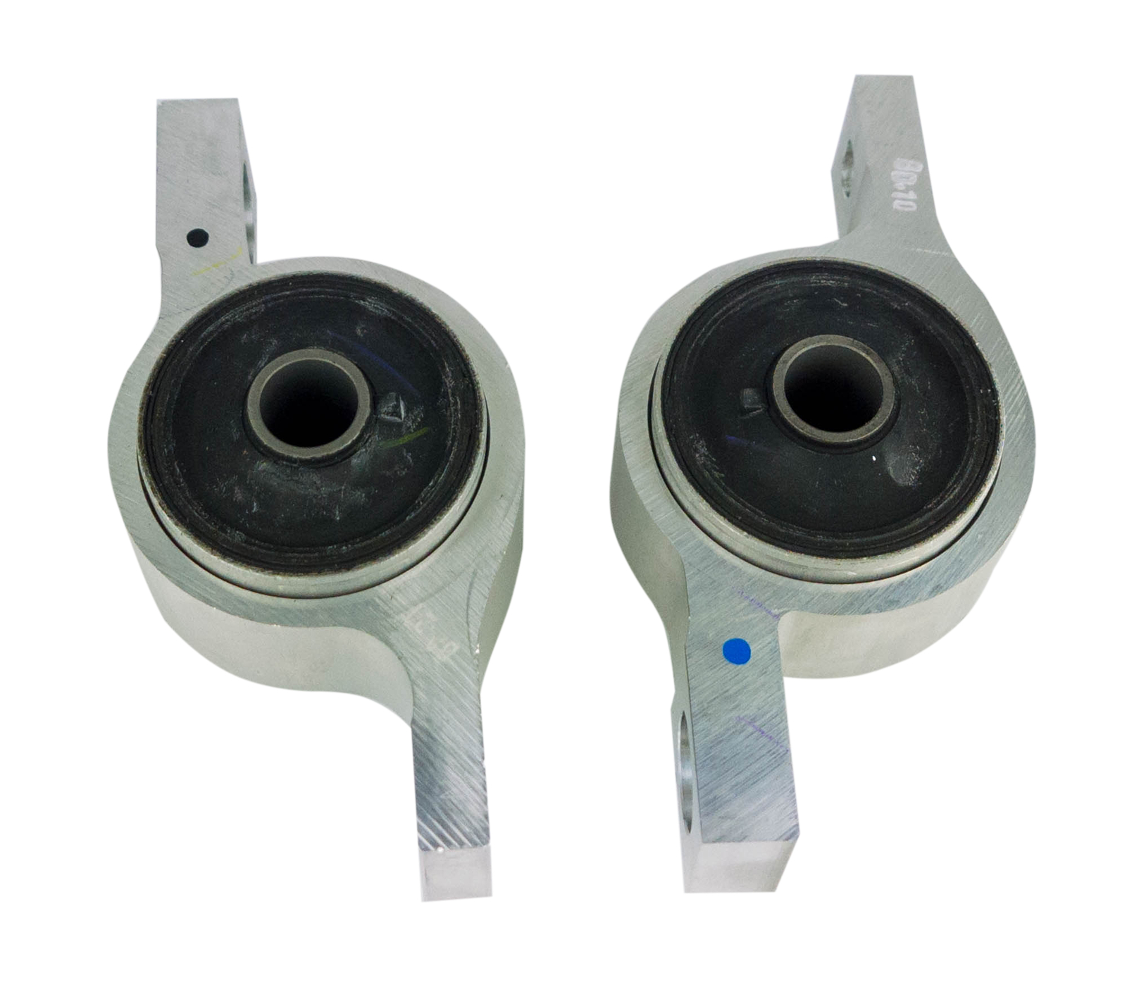 GENUINE LEXUS FRONT LOWER CONTROL ARM BUSHINGS 48075-30030 48076-30030 ...