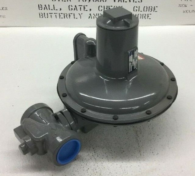 Itron B34R Gas Regulator 2" NPT Thread Outlet Pressure 6iwc Orifice 3/8 ...