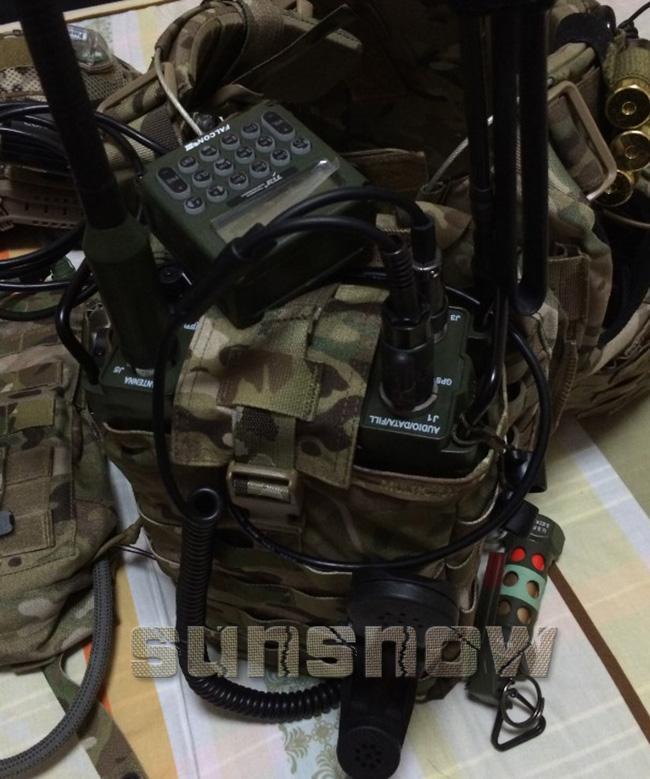 AN/PRC-117G Radio Package Tactical Molle Radio Package Communication ...