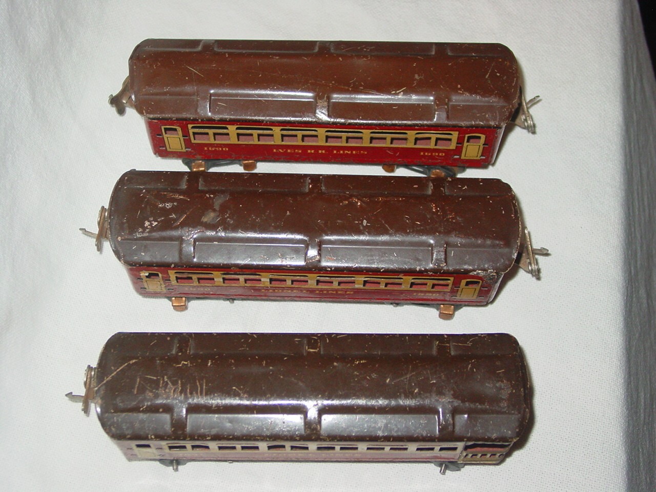 Lionel Jr. Passenger Train Set with (1) #1690 (1) 1691 Lionel (1 ...