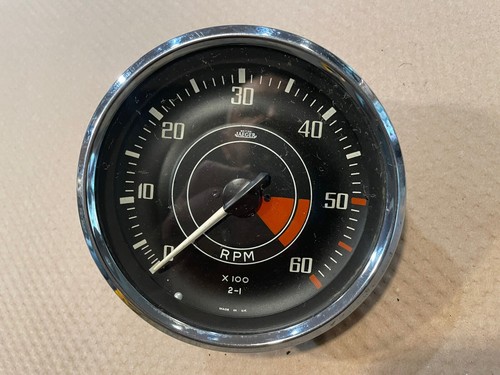 TRIUMPH TR4 TR4A JAEGER TACHOMETER FLAT GLASS RN1417/00 | eBay