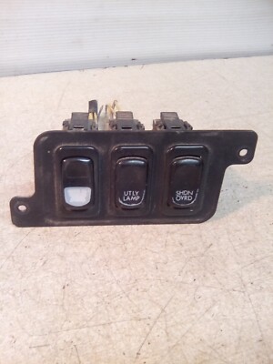 2000 Freightliner Century Dash Switch Panel With 3 Switches | eBay