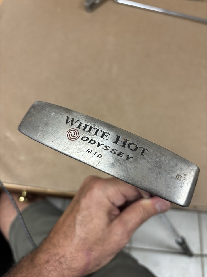 Odyssey White Hot Mid Putter 43 Inch Belly Putter | eBay
