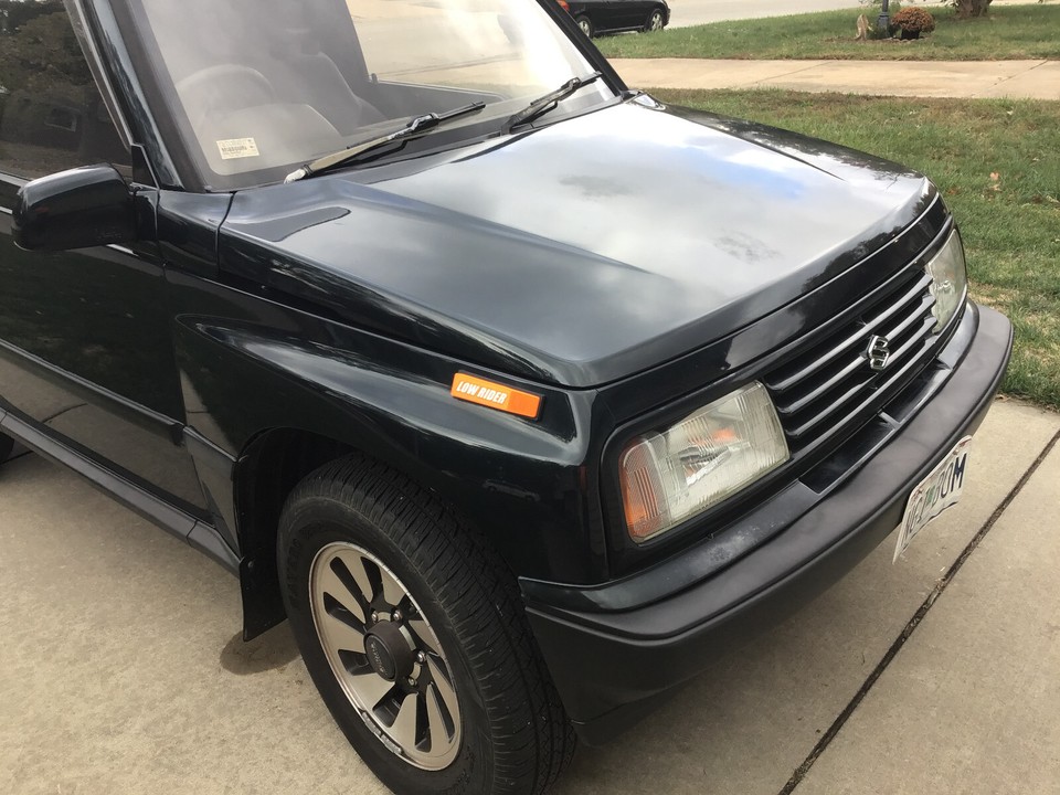 Suzuki Sidekick/Geo Tracker 1st-gen aftermarket fender fixture/lens set ...