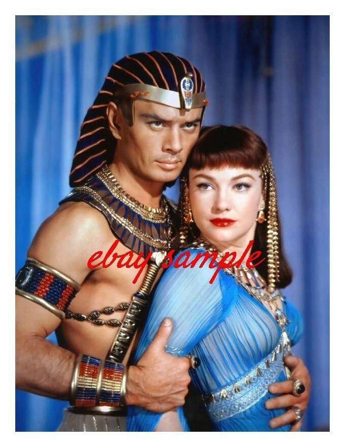 Anne Baxter