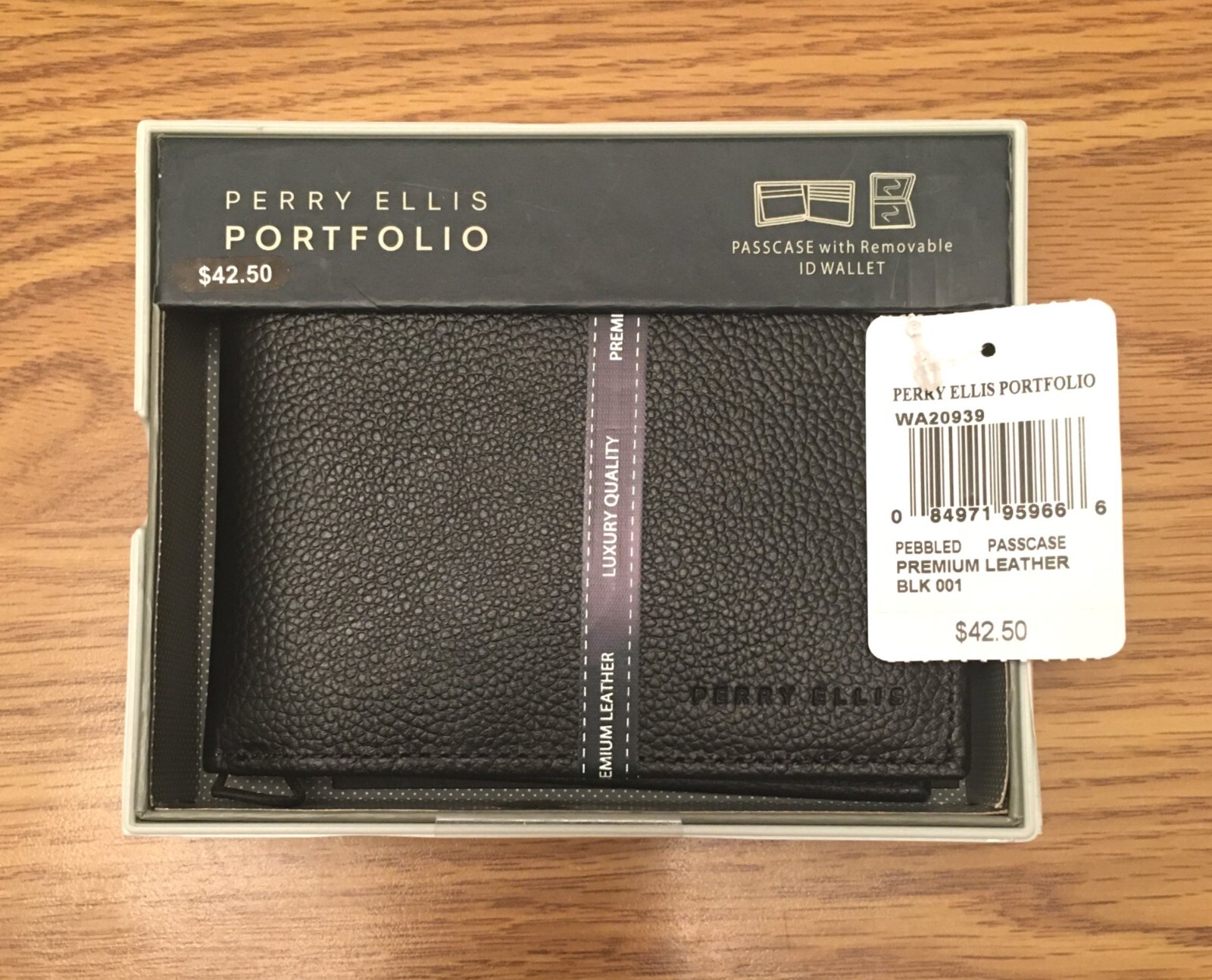 Perry Ellis Portfolio BLACK PEBBLED Leather Passcase w Removable ID ...