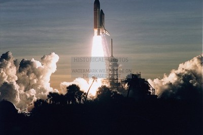 SPACE SHUTTLE DISCOVERY LIFTOFF LAUNCH PAD 39A KENNEDY SPACE 4X6 ...
